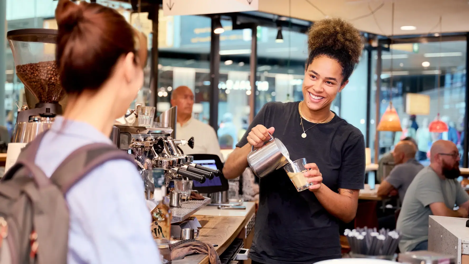 Horeca op Schiphol: smakelijk én uitdagend. Solliciteer nu! - Werk op ...