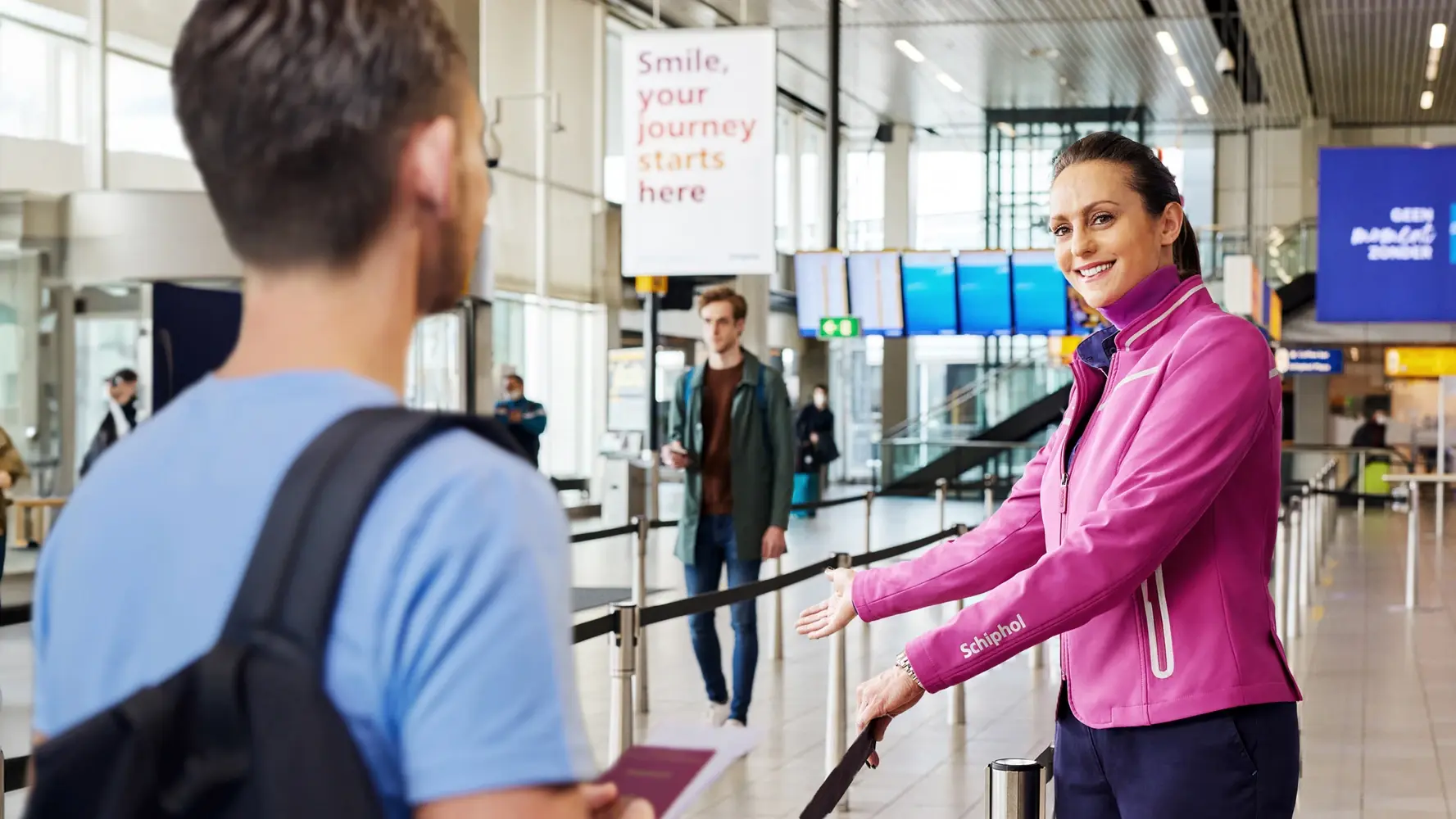 Hospitality Schiphol: Help jij álle reizigers goed op weg - Werk op ...